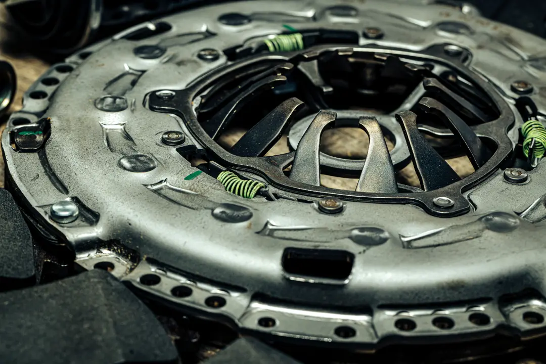 How Long Does It Take to Replace a Clutch?